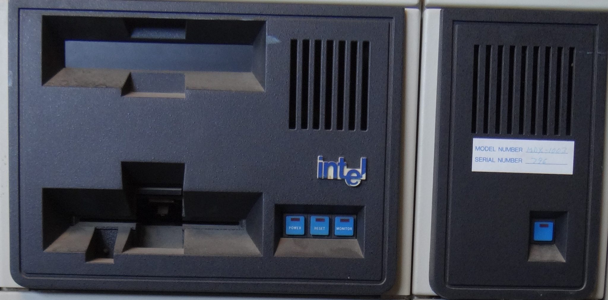 Intel MDX-1003 – The Reuseum