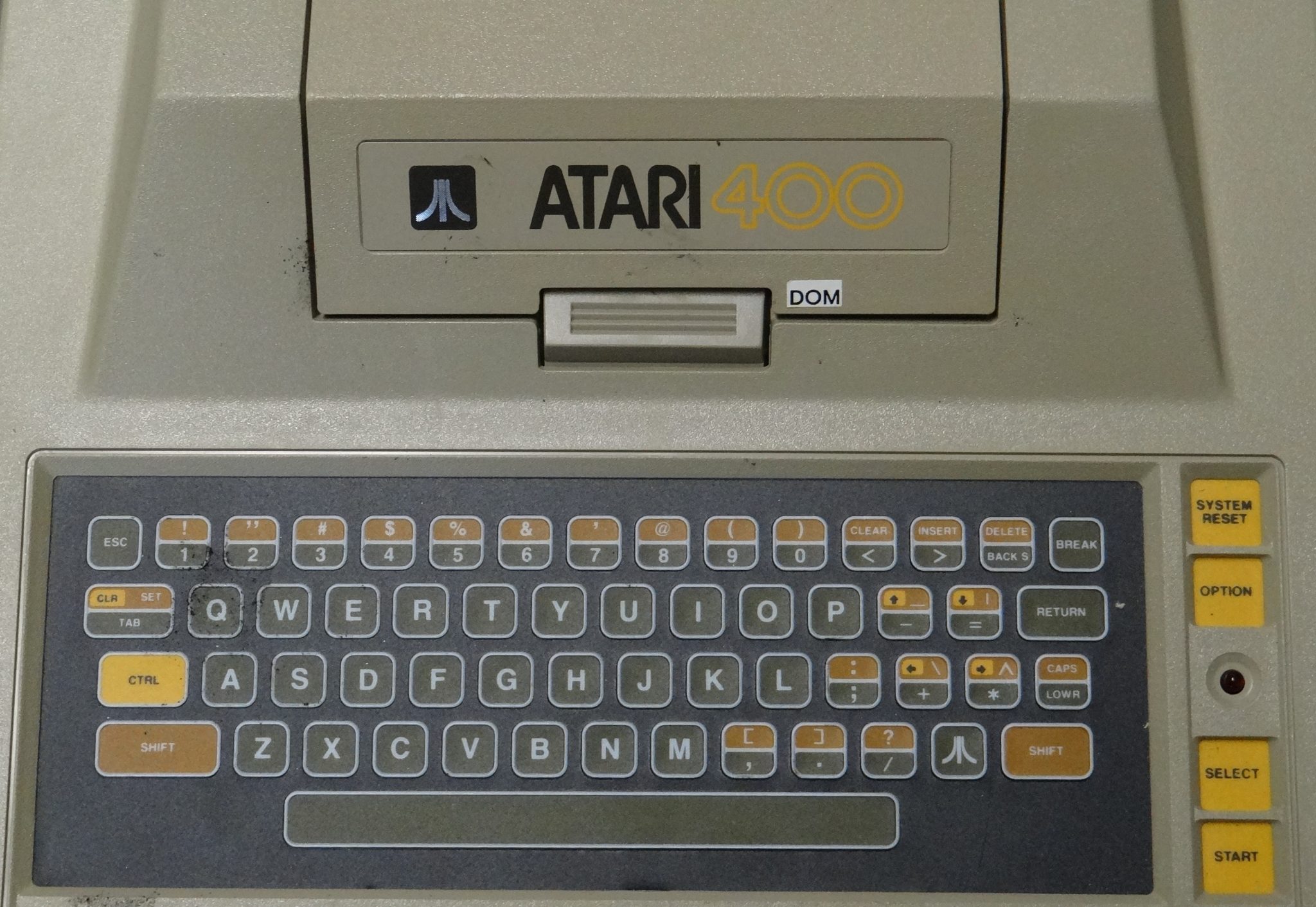 Atari 400 – The Reuseum