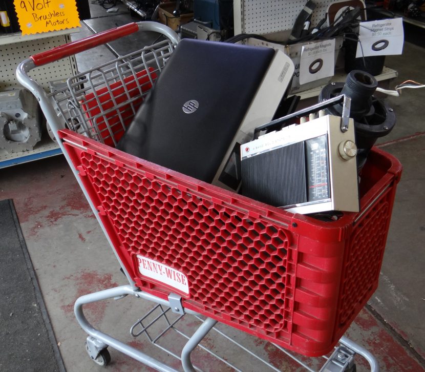 Reuseum’s Successful Electronic Recycling Program – The Reuseum